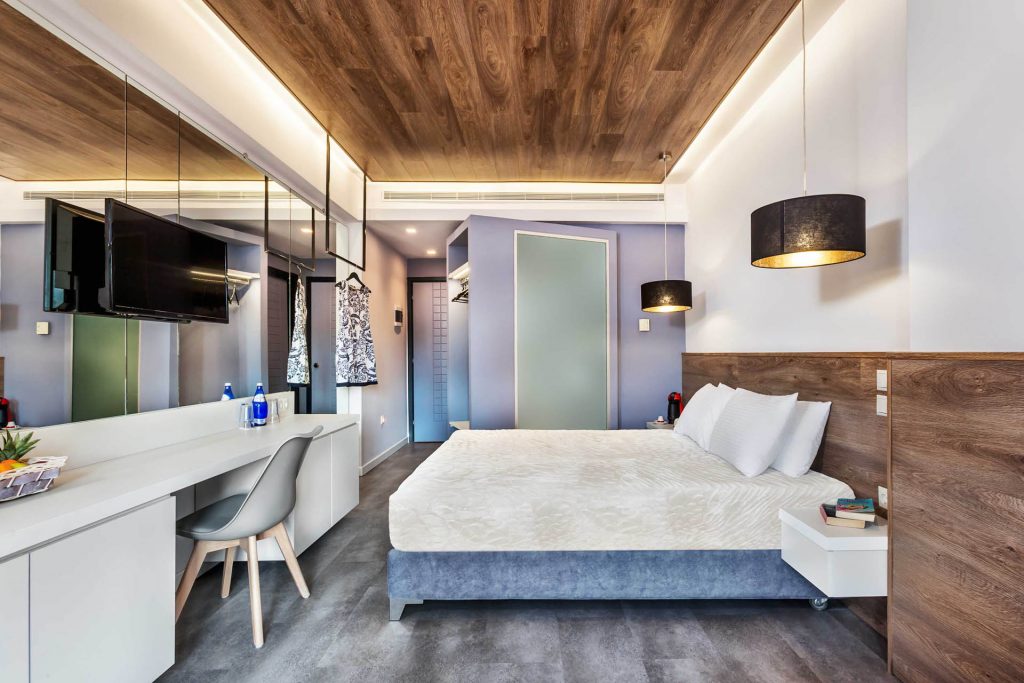 Rooms & Suites – Atrium Hotel